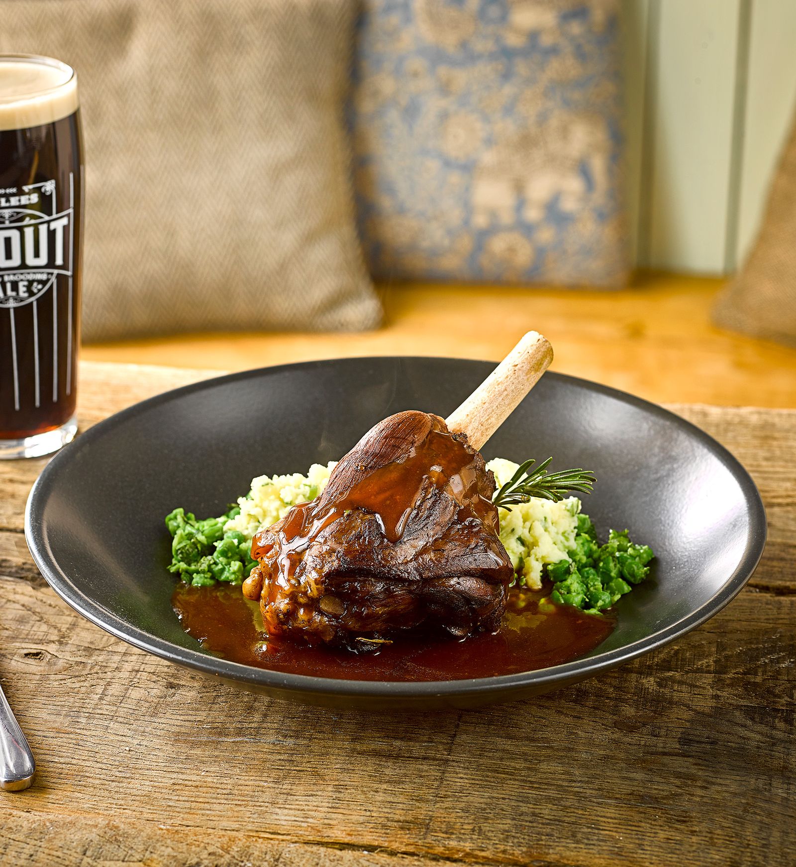 The Duckworth Arms | Family friendly pub in Ramsbottom